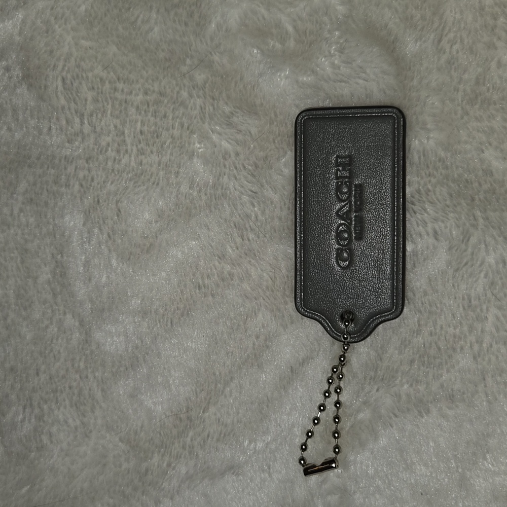 Coach Gray All Leather Hang Tag No Marks Or Scratches - Gem
